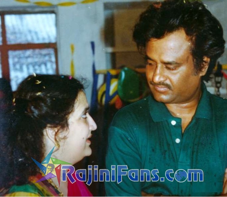 Superstar Rajinikanth Family Photo Gallery - Rajinifans.com