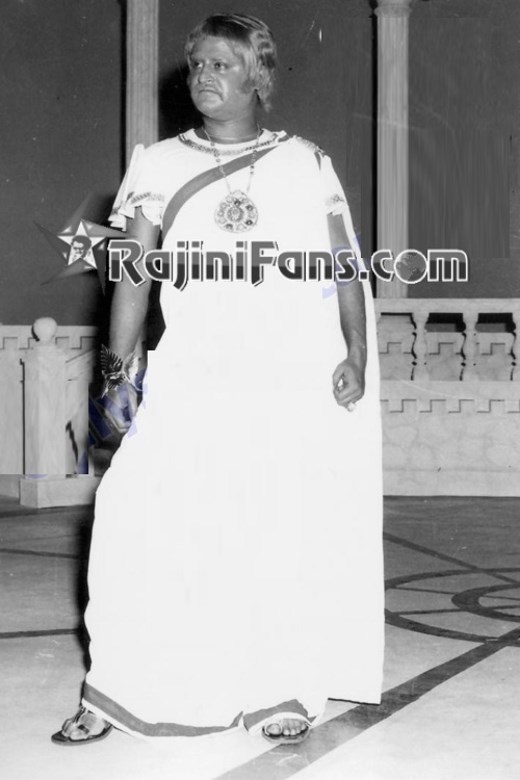 Priya (1978) - Rajinikanth Photo Gallery - Rajinifans.com