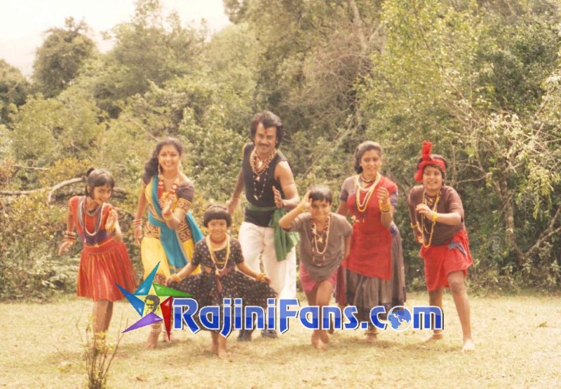 Raja Chinna Roja (1989) - Rajinikanth Photo Gallery - Rajinifans.com